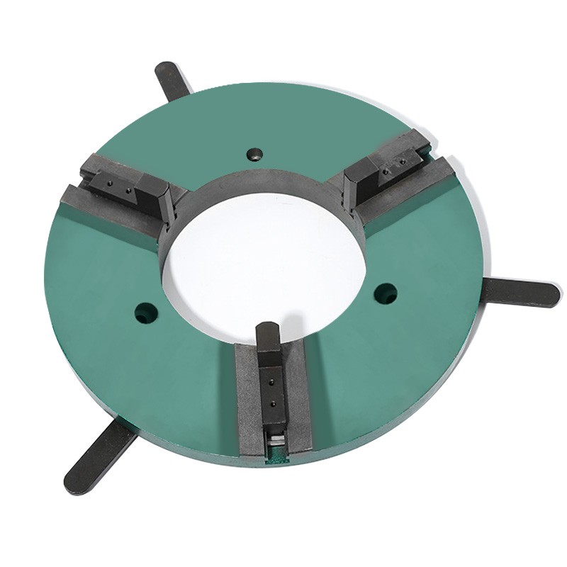 +48 25 631 00 27 ext.105